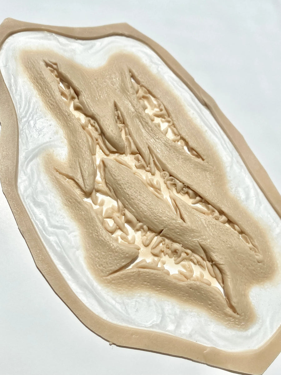 Obsidian FX - Large Cut / Slash Silicone Prosthetic – Titanic FX